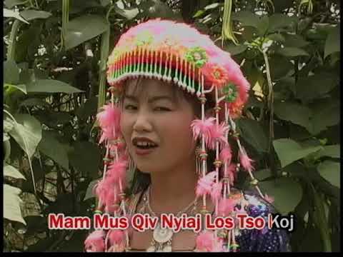 Soua Lor Music Video Karaoke: 10. TSis Tseg Thiaj nxhaum Plaub - YouTube