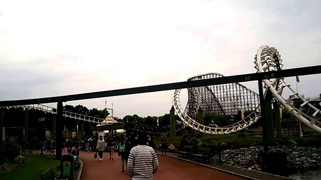 Traditional Roller coaster - YouTube