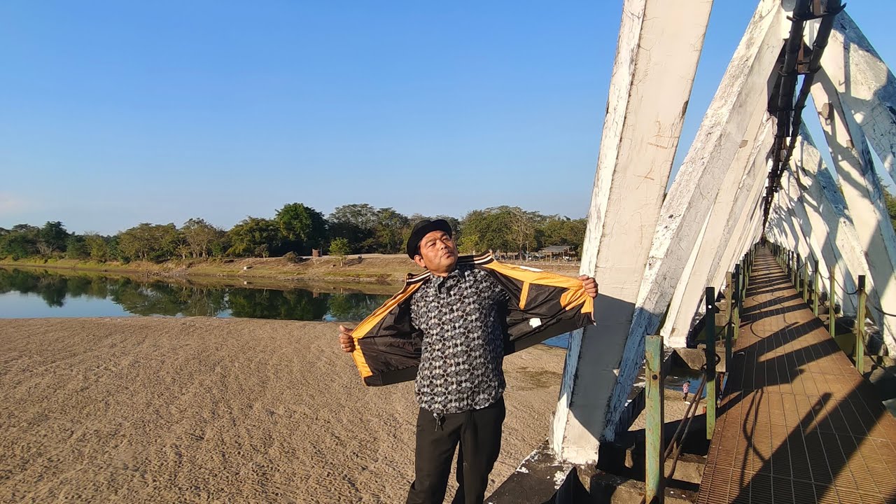 Naharkatiya, Sasani, Momari ,Gaboru Dalong Viw My first Vlog Please ...