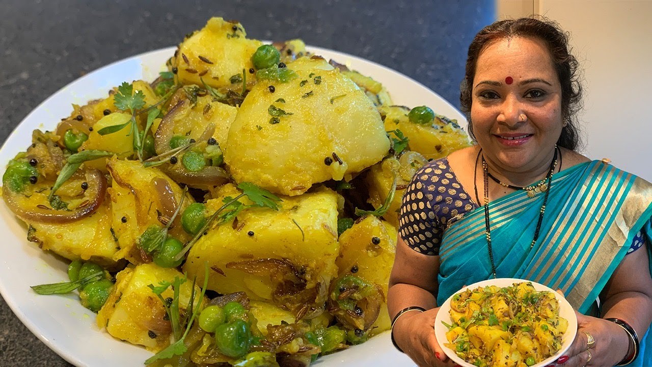 सूखे आलू की सब्जी | Sukhe Aloo Recipe | Tasty Khana - YouTube