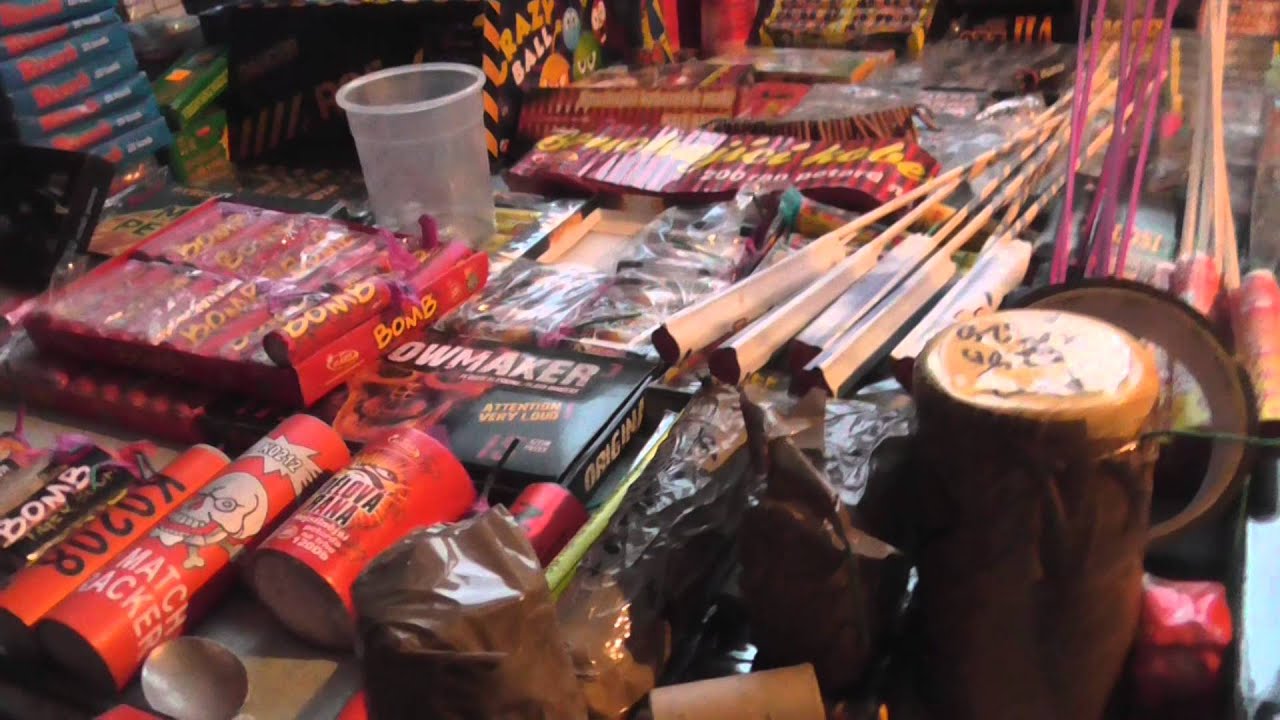 Pyrotechnika na rok 2014/15 final part 7000Kč - YouTube