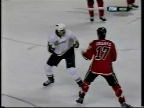 Eric Godard vs George Parros Round 2 - YouTube