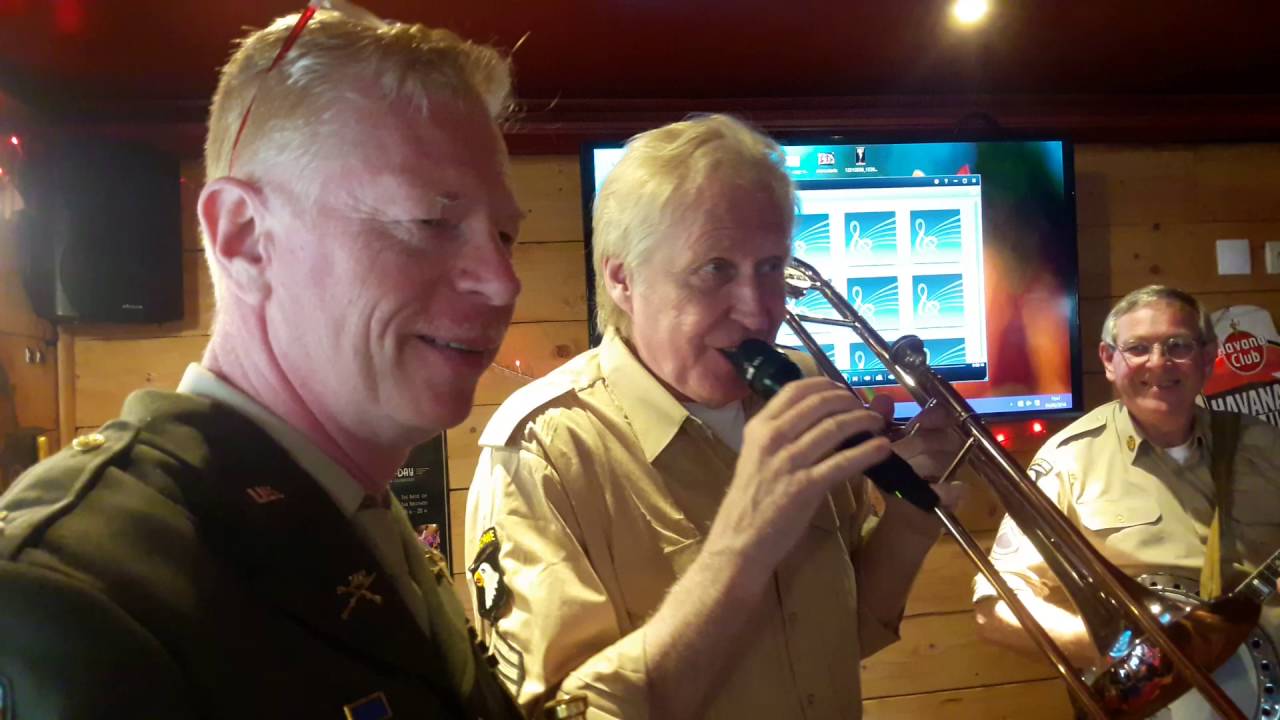 Happy Days, Louis Bink and the Band of Brothers - YouTube