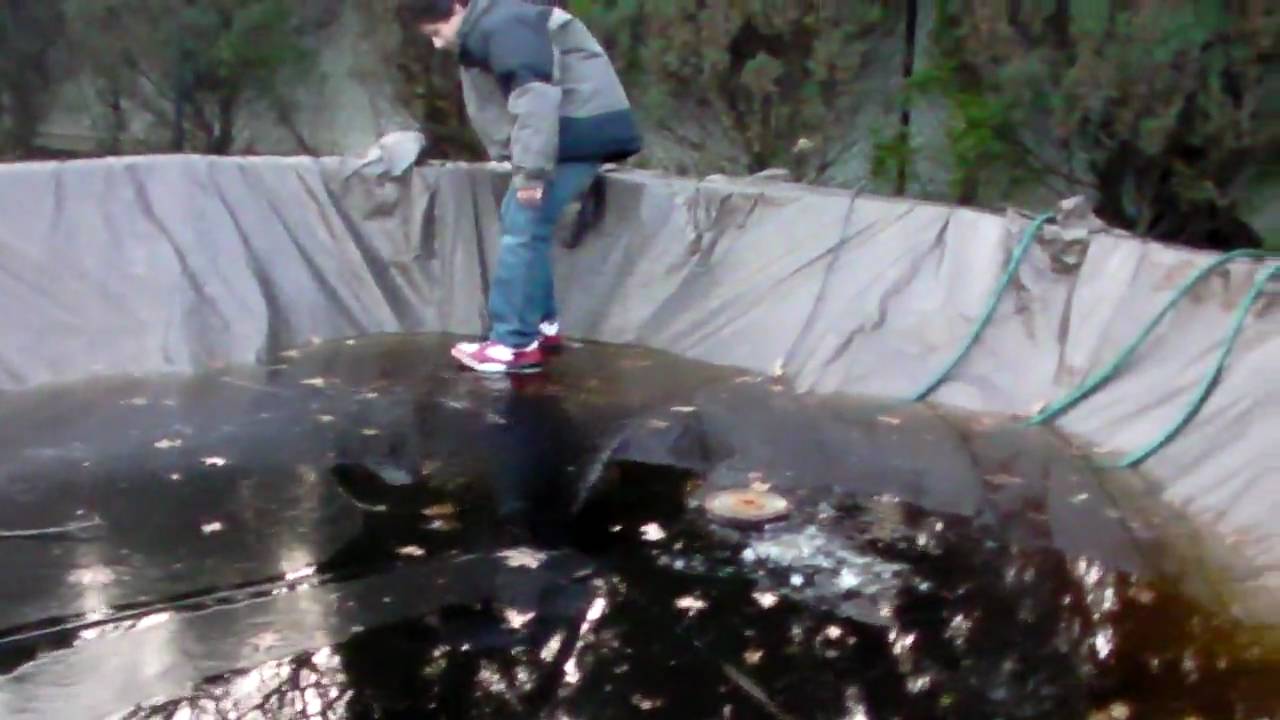 pool ice skating [FAIL] - YouTube