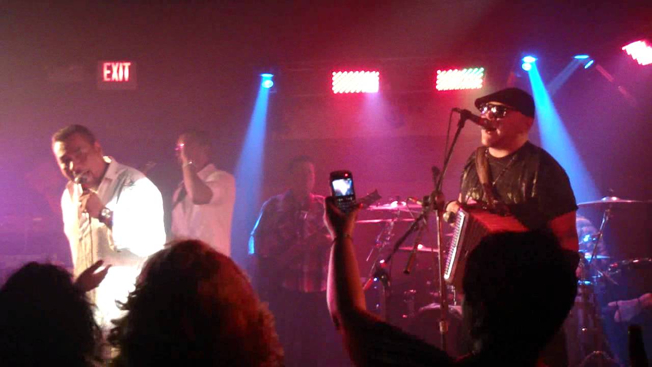 Jay Perez live @ Tejano Ranch-Ya Basta/Ya No Te Extrano-Austin, TX 2011 ...