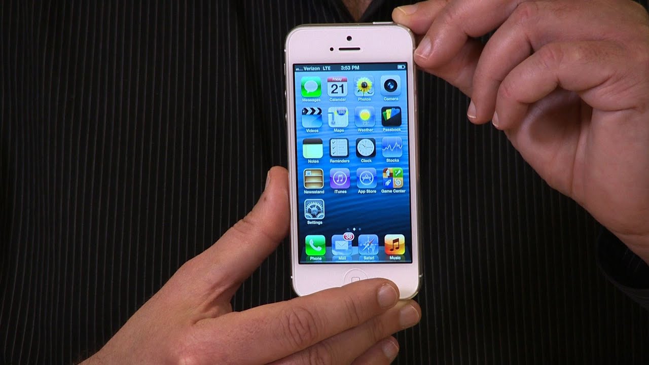 iPhone 5 first look | Consumer Reports - YouTube