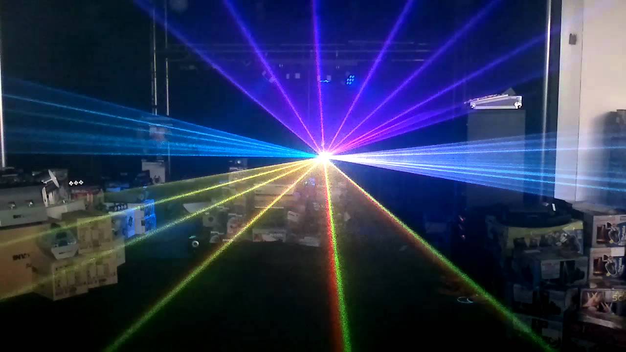 BSL-Lighting Burst RGB 550 - YouTube