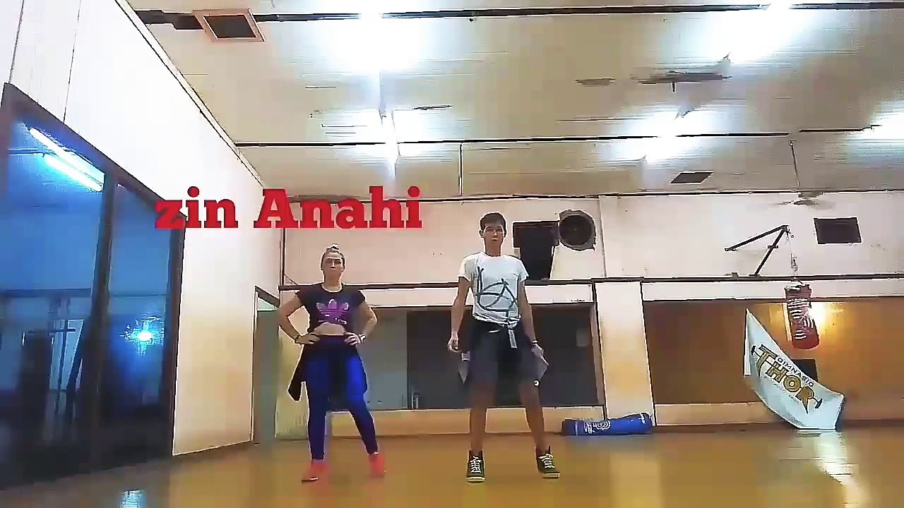Zumba ( Drop it on me ) - YouTube