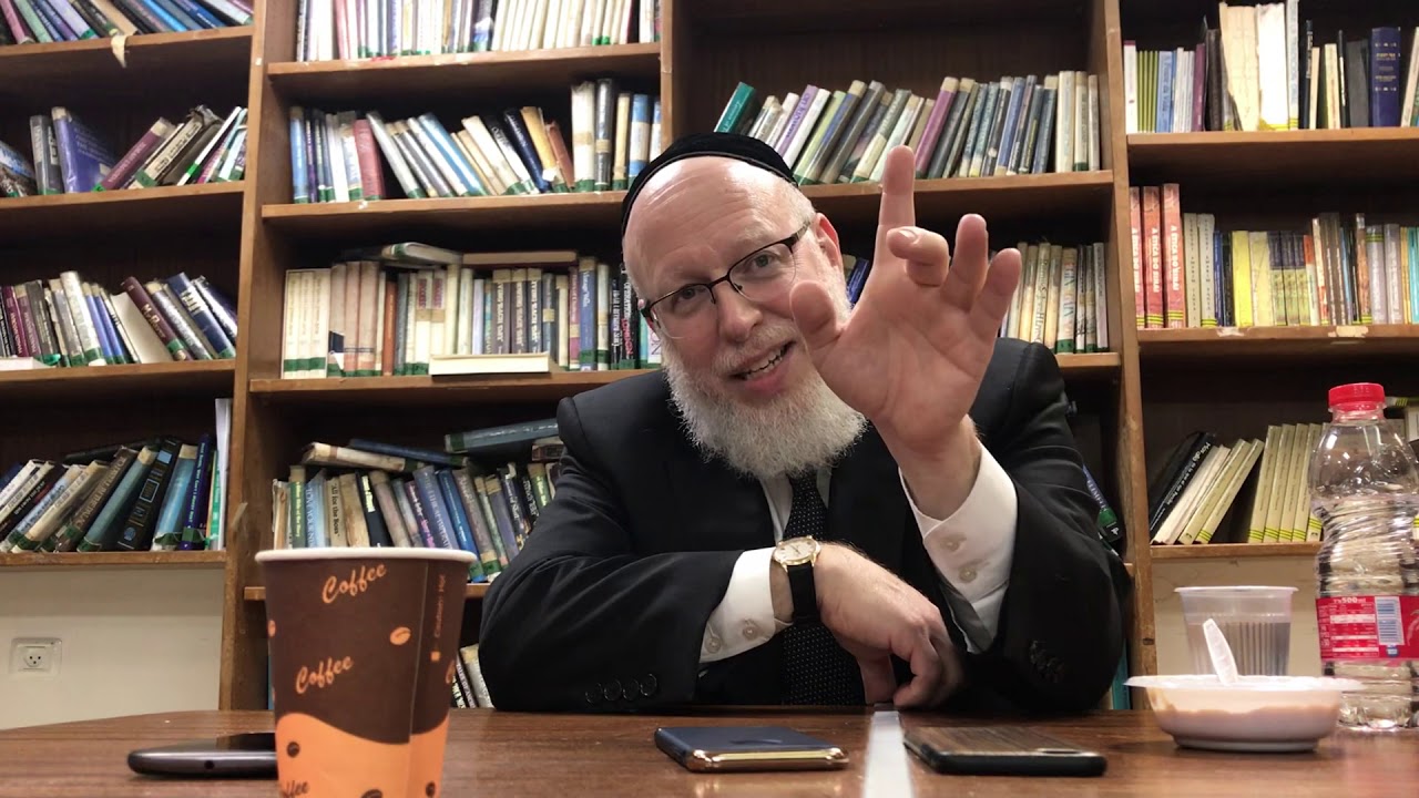 Weekly Family Learning: Rabbi Yonason Sacks - YouTube