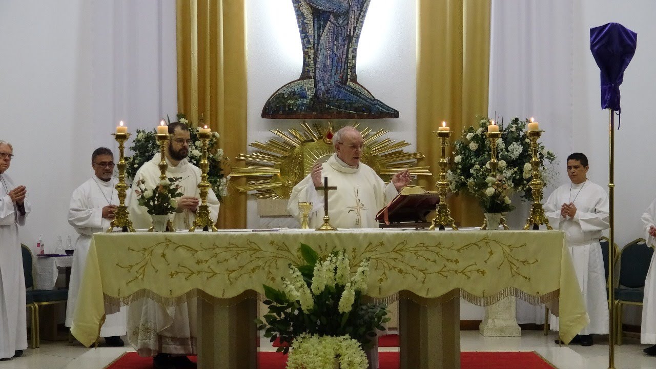 Mass, Monday of Easter Week, 2020 - YouTube
