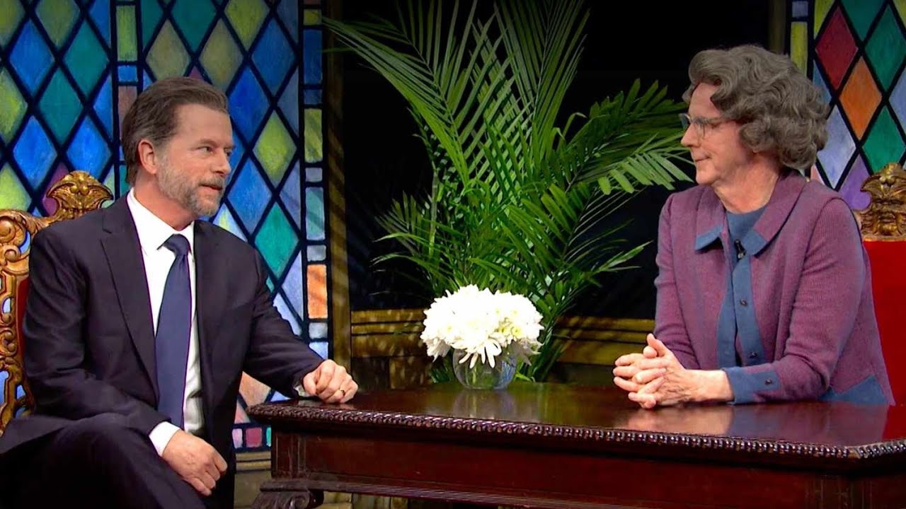Dana Carvey Brings His Iconic ‘Church Lady’ Back to SNL, Reuniting with ...