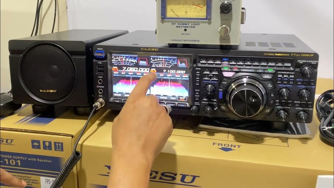 Yaesu FTdx-101MP HF/50MHz 200W Duzbuk Open - YouTube
