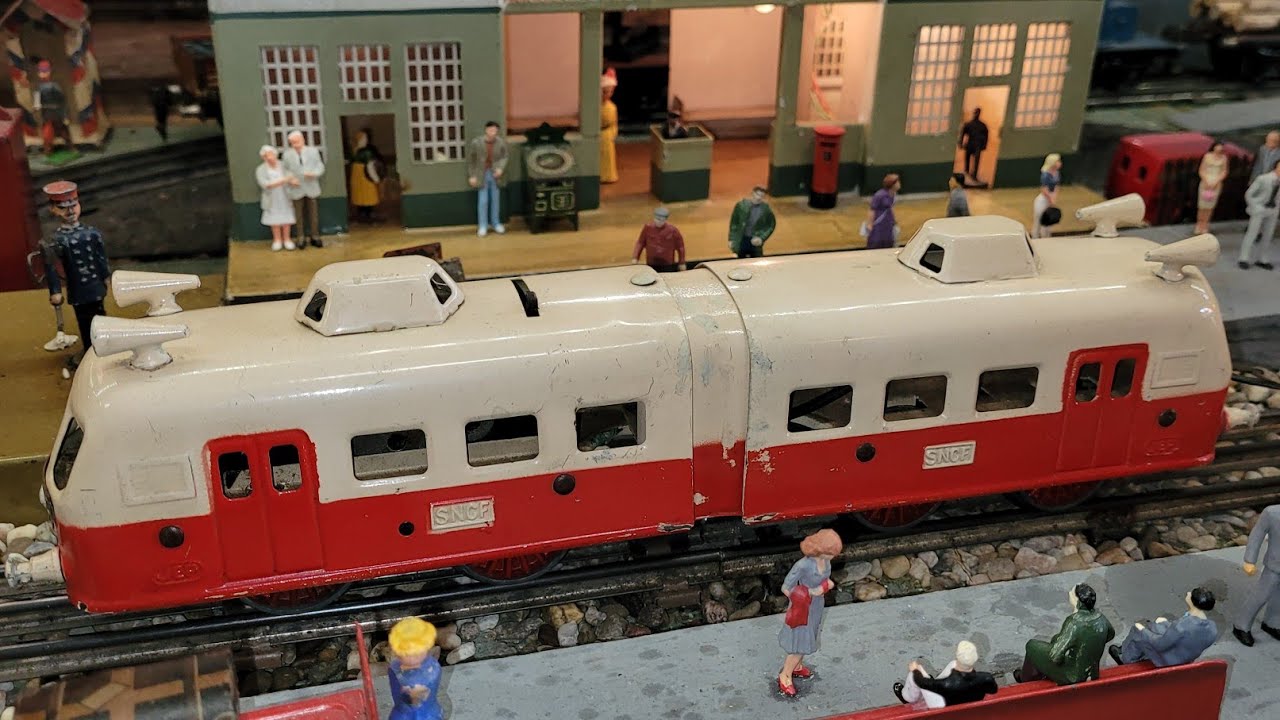JEP Autorail SNCF ECHELLE 0 JEP ELECTRIC passenger train 0 SCALE - YouTube
