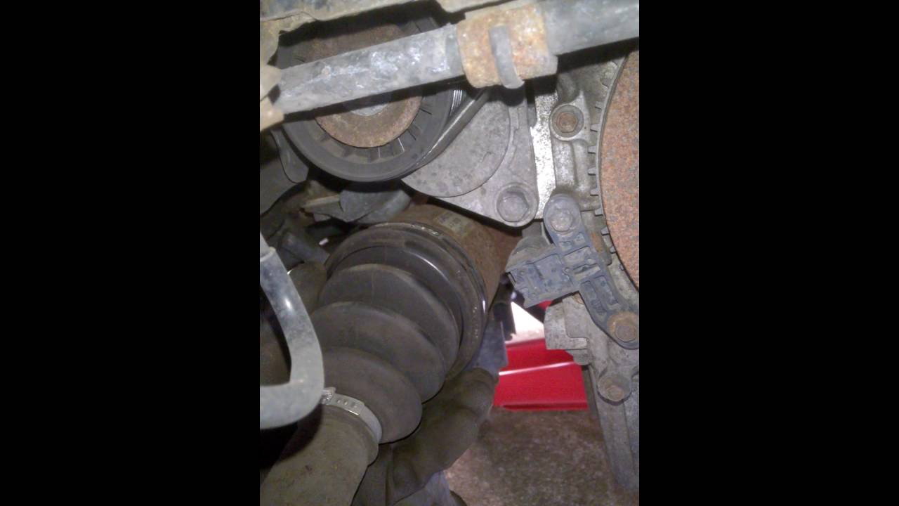 Mazda 3 MPS 2007 driverside driveshaft inner cup wobble - YouTube