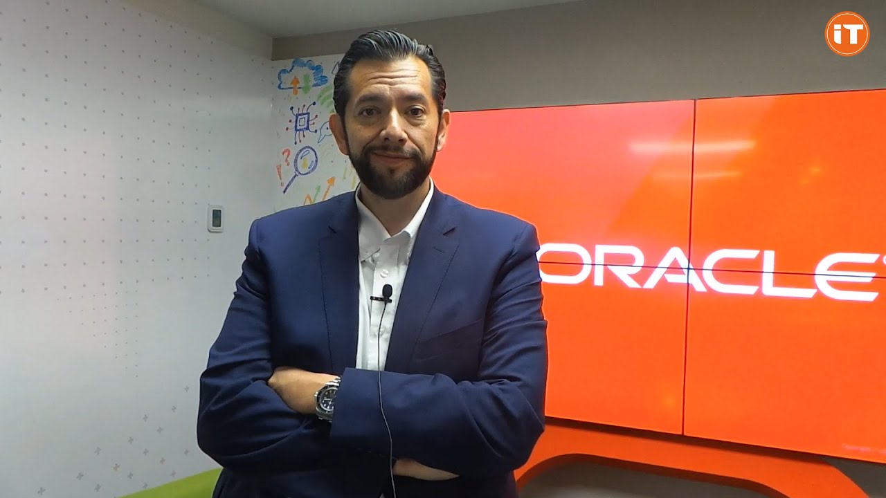 Héctor Meza - Director de Tecnología en Oracle México - YouTube