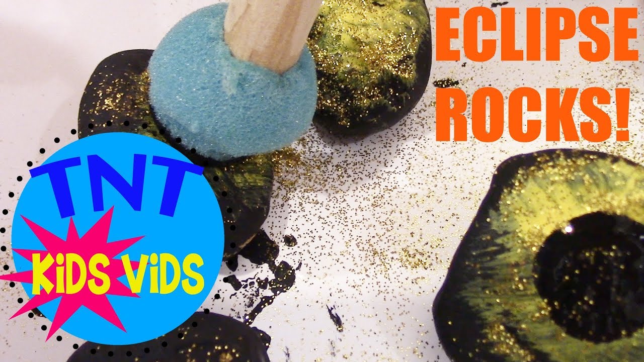 SOLAR ECLIPSE 2017 Painted ROCKS with Glitter - YouTube