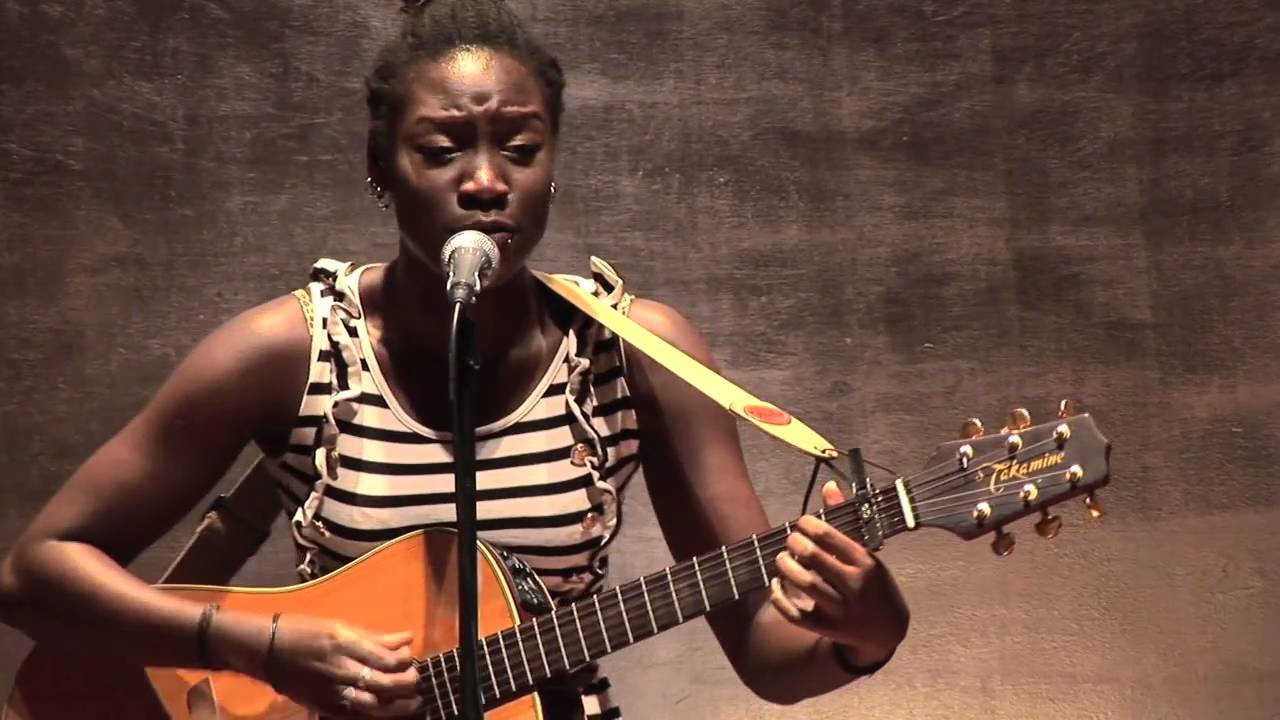 ALANA SINKËY - Can you help her - YouTube