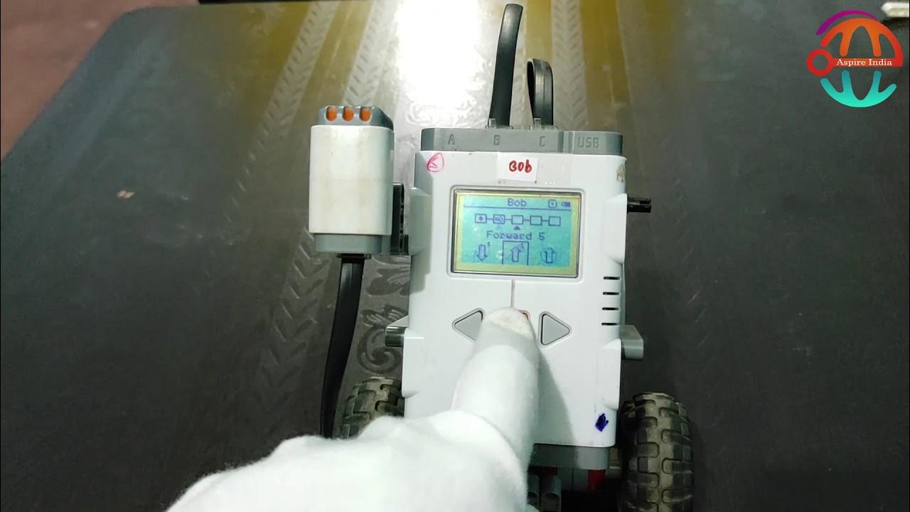 sound sensor through NXT - YouTube