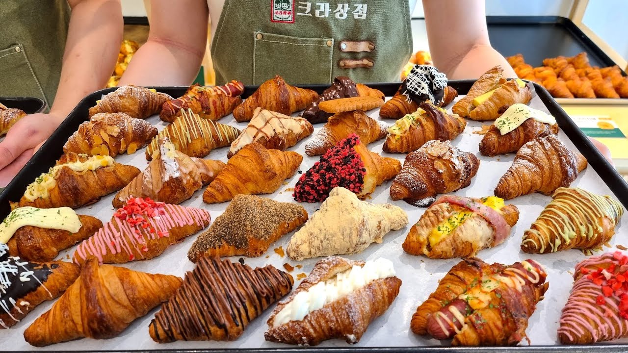 Amazing! How to make 29 kinds of various mini croissants - Korean food ...