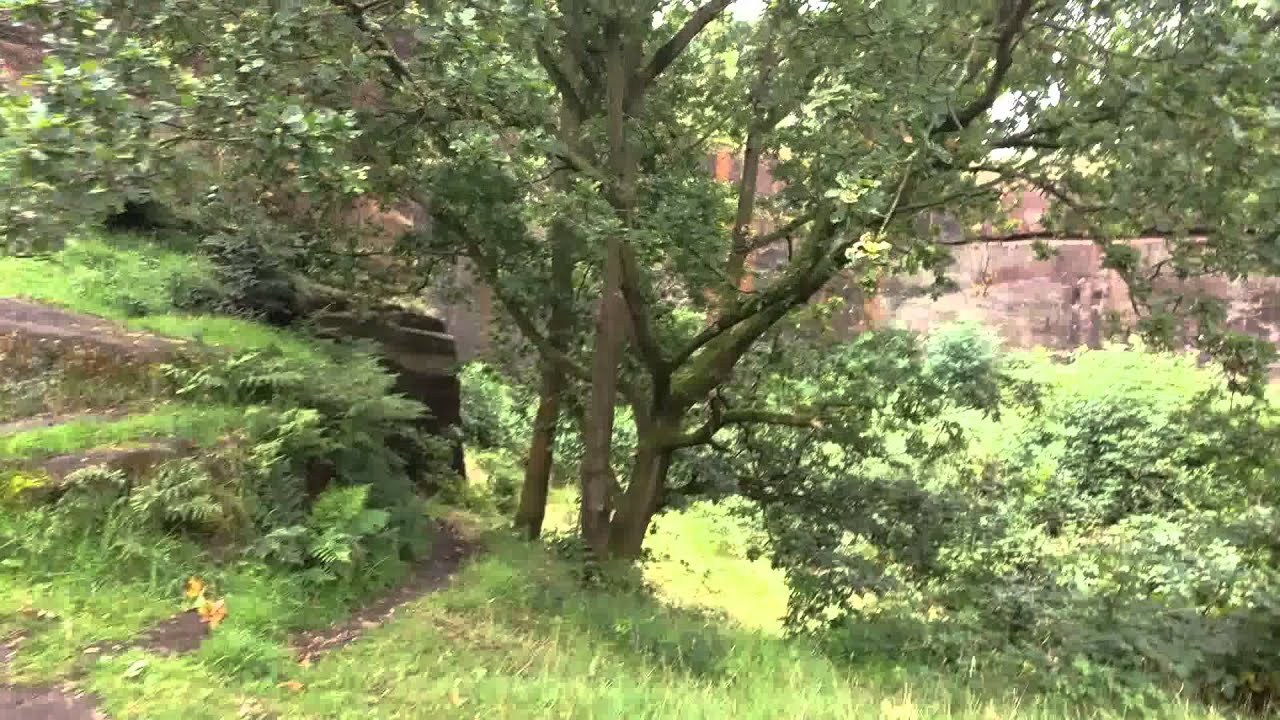 Pex Hill Climbing Quarry in Widnes - YouTube