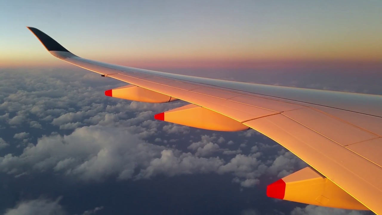 Singapore Airlines A350 trailing edge inflight SIN-SFO 17 Jan 2017 ...