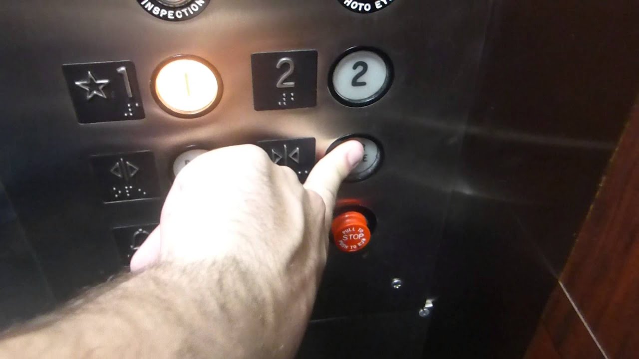 Montgomery Hydraulic Elevator At Office In The Park Building 5 - YouTube
