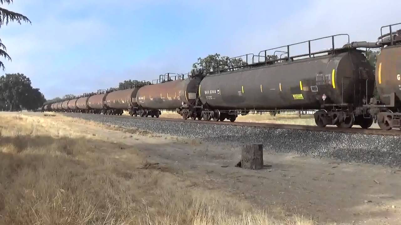 UP 8901 empty oil cans north #2 [HD] - YouTube