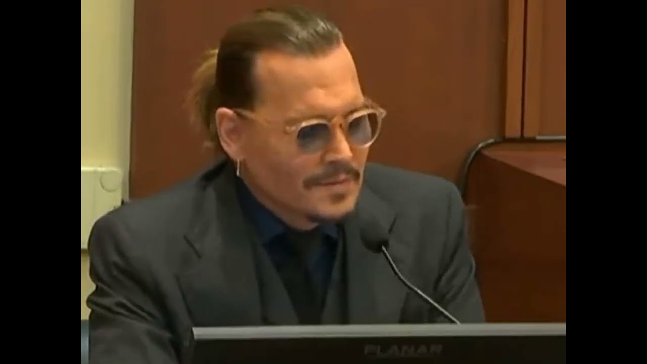 Johnny Depp vs Mr Rottenborn funny moments...roasting Amber Heard's ...
