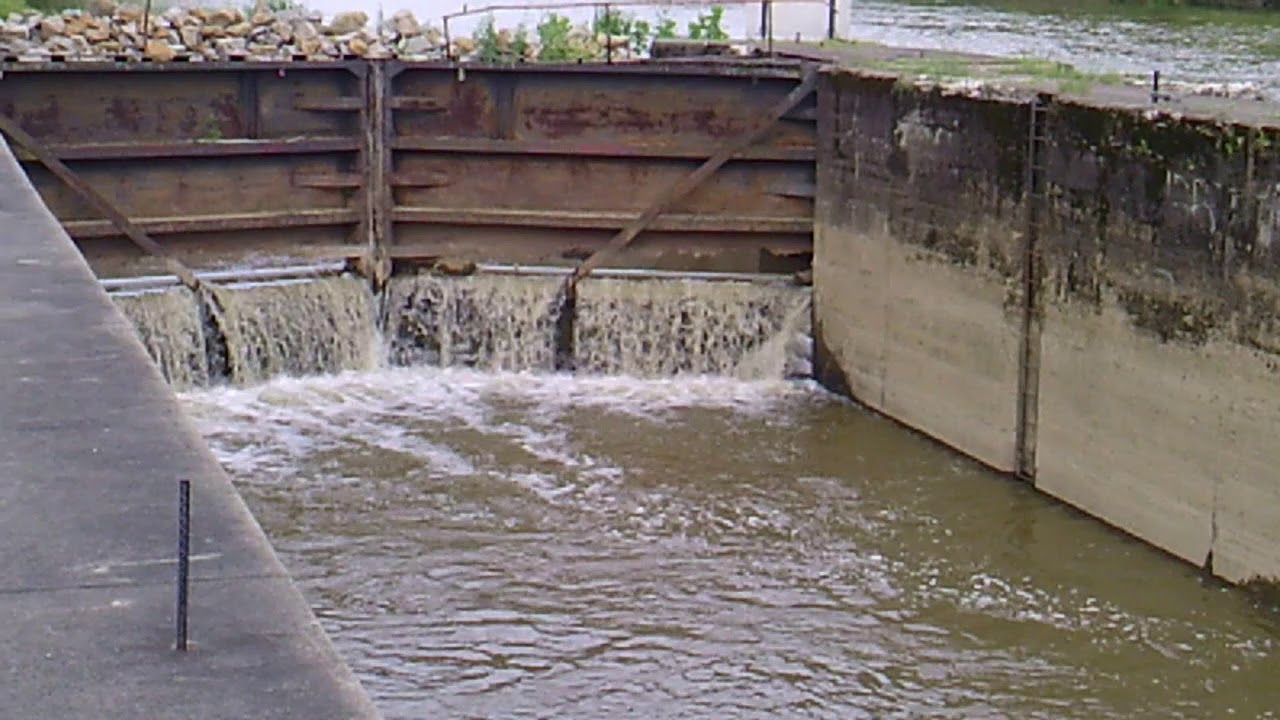 Ellis Lock and Dam 2020 - YouTube