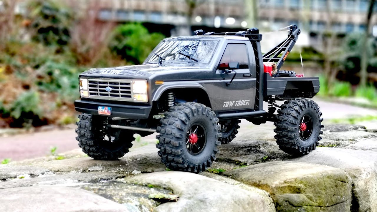 CROSS-RC EMO X3 TOW TRUCK - YouTube