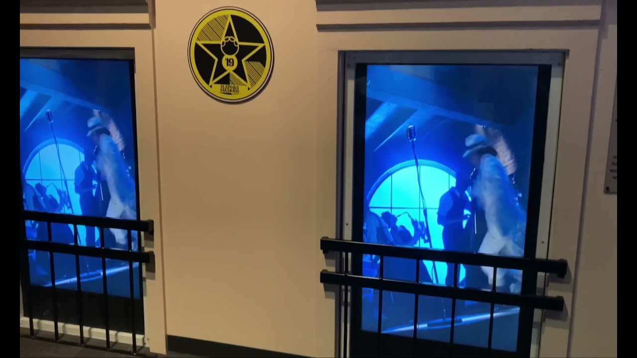 Beyond The Lens Pigeon Forge, TN - YouTube