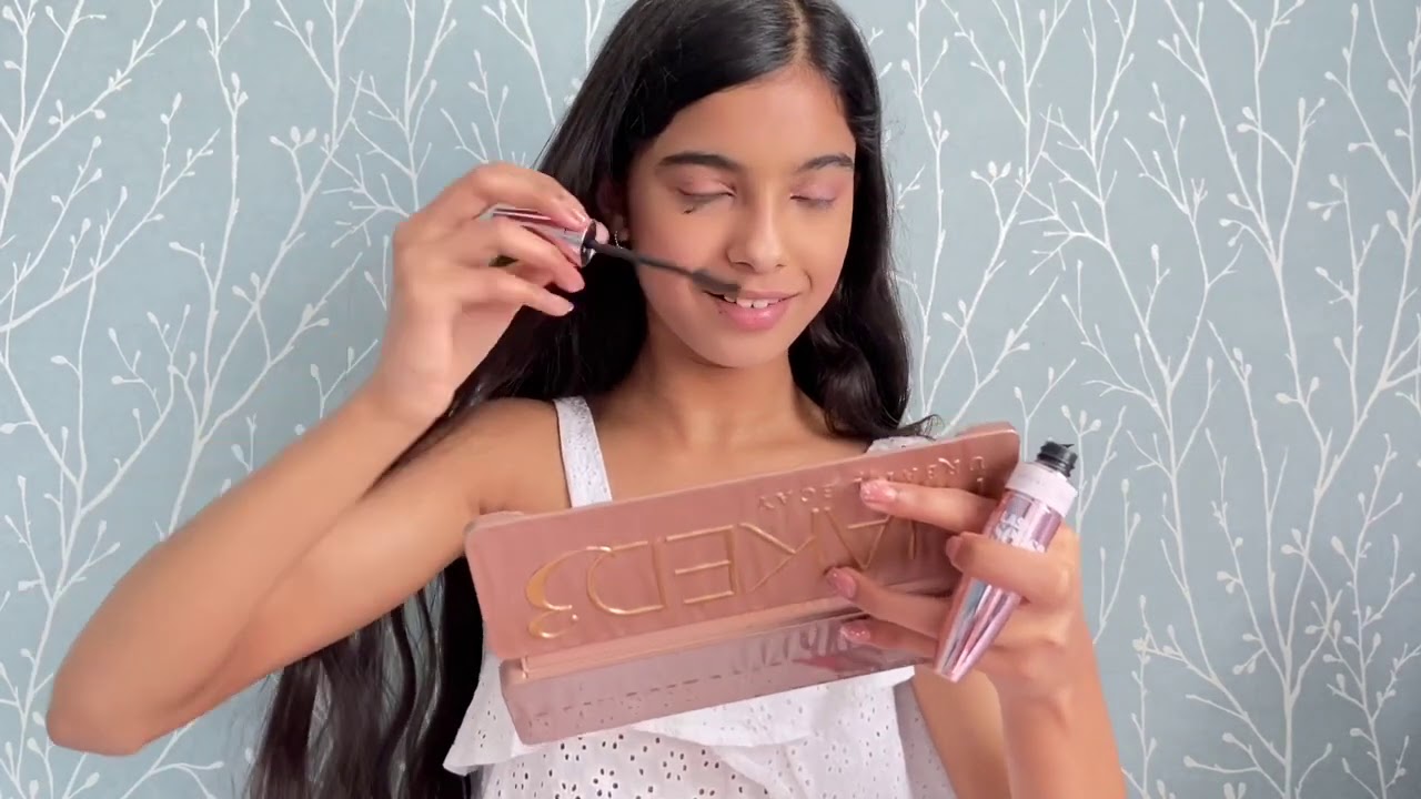 Makeup tutorial by 12 year old | Playing with makeup for FUN - YouTube