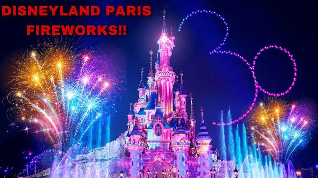 DISNEYLAND PARIS FIREWORKS SHOW! - YouTube