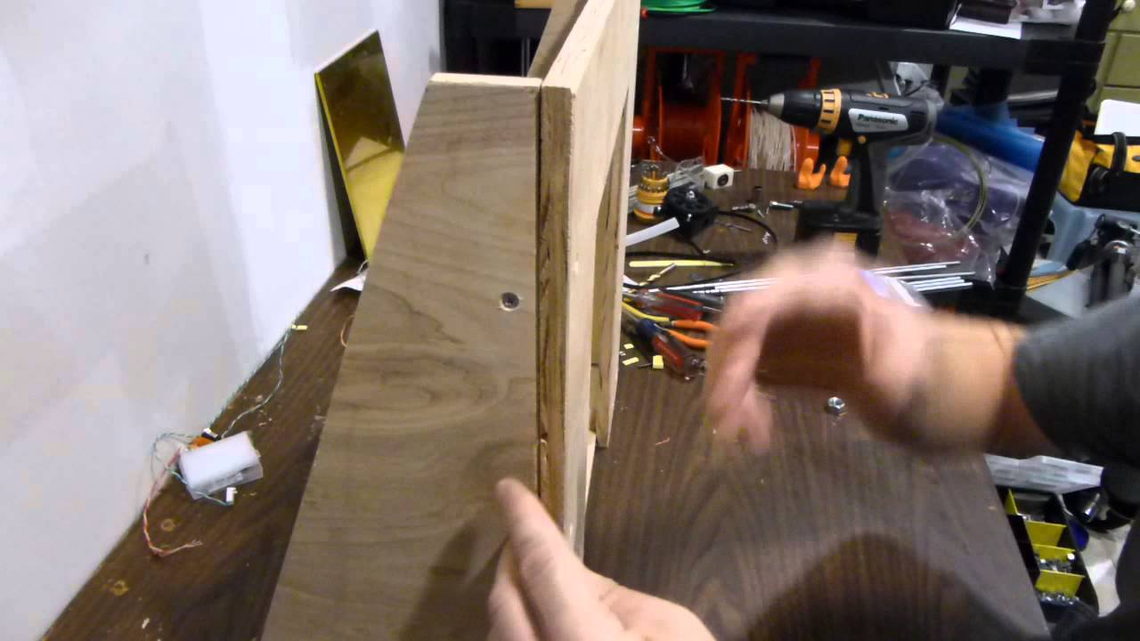 Prusa i3 construction part 1 - modified box frame - YouTube