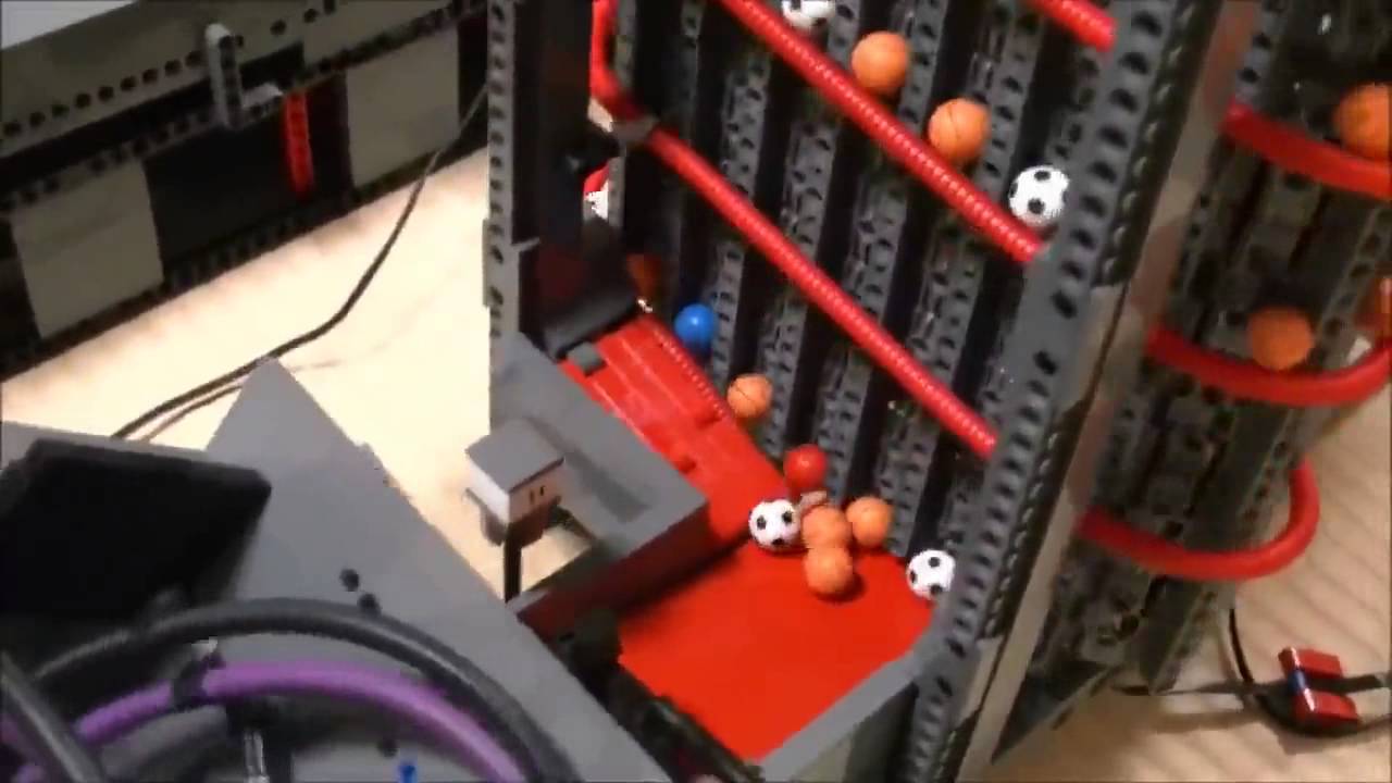 Lego Rube Goldberg machine - YouTube