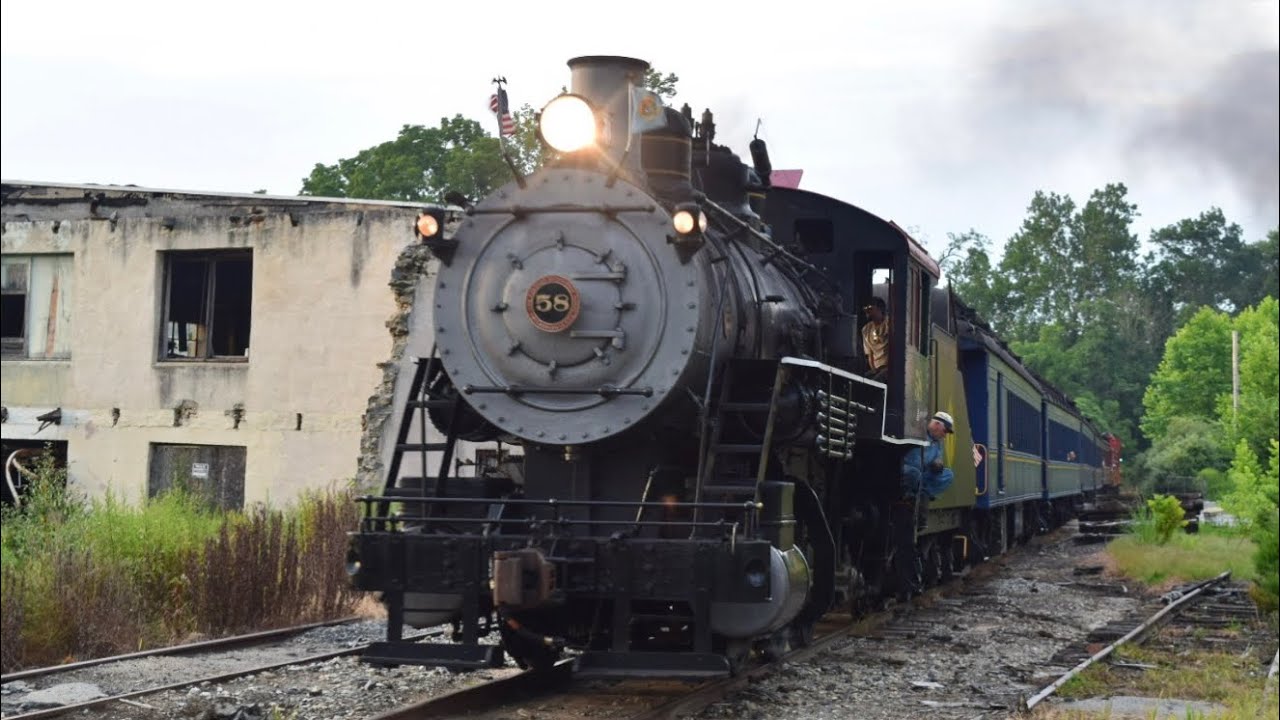 Wilmington & Western 58: The Star-Spangled Express - YouTube
