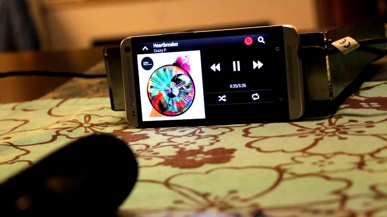 HTC One BoomSound Test with HQ Microphone - YouTube