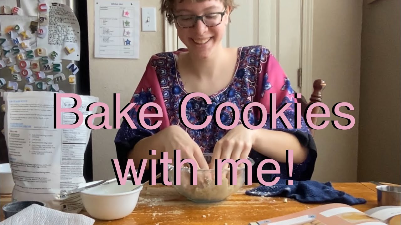 Make Cookies with me! | Lovely Lizzy Cooks | Episode 2 - YouTube