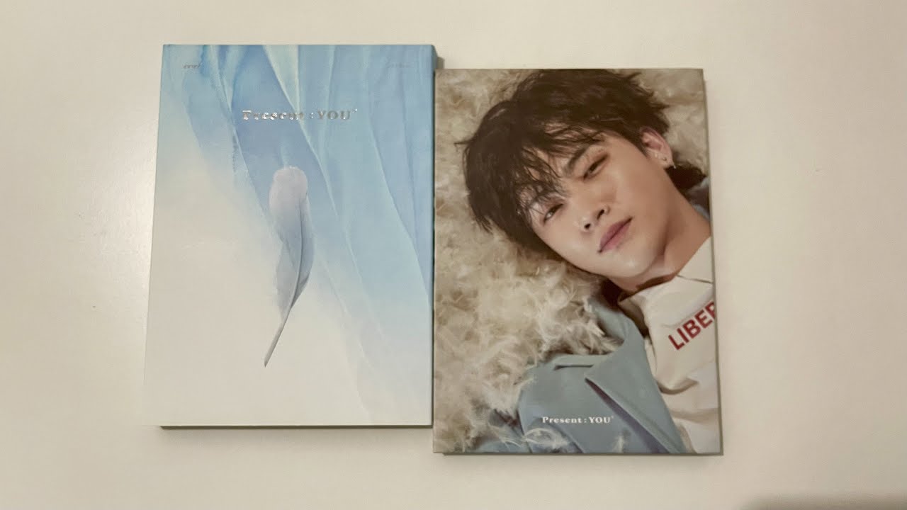 GOT7 "Present : You" Album Unboxing JAY B Version) - YouTube