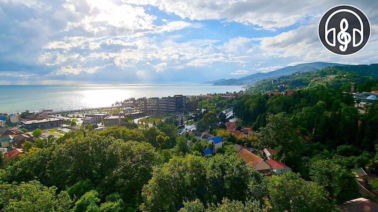 Relaxing white noise of the summer city of Sochi. 12 hours of video ...