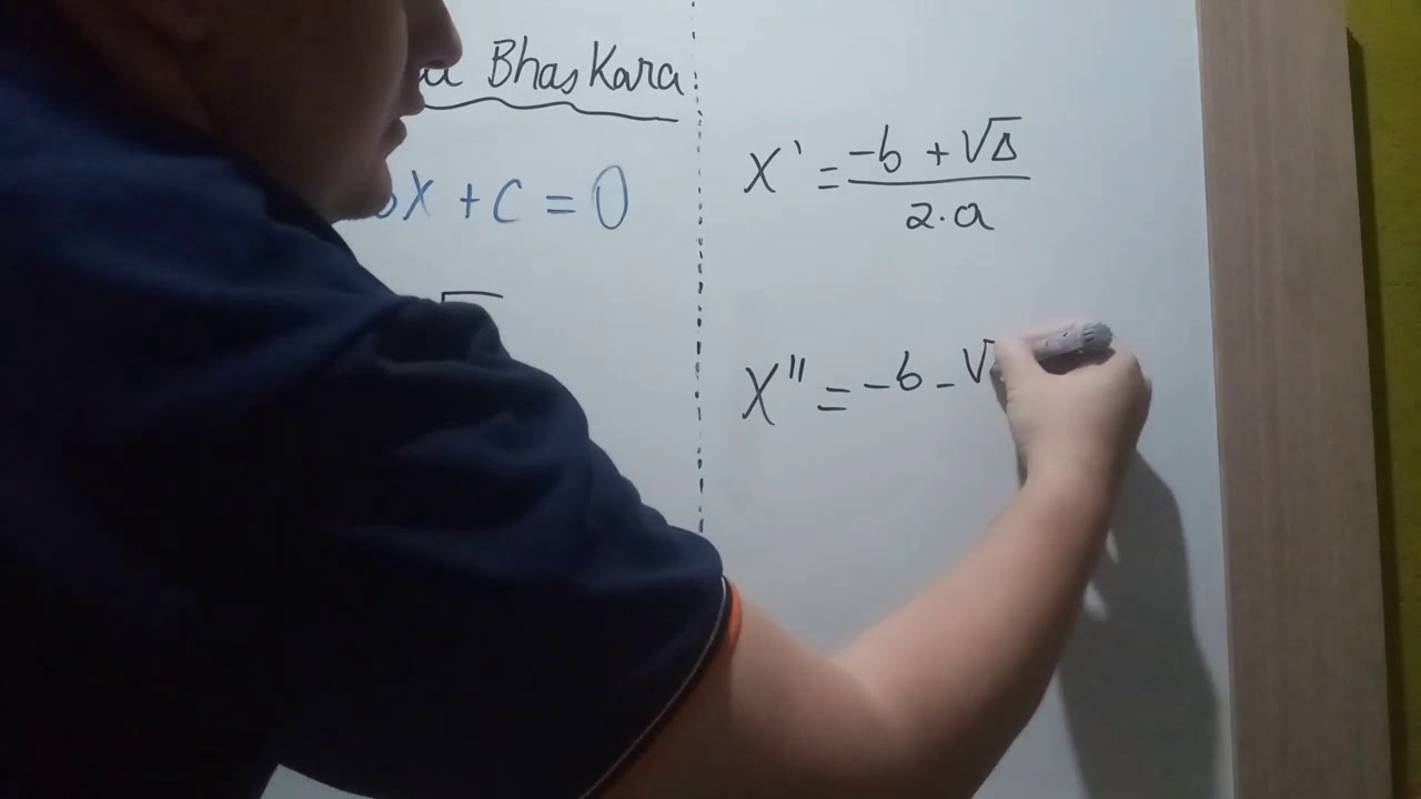 Fórmula de Bhaskara - YouTube