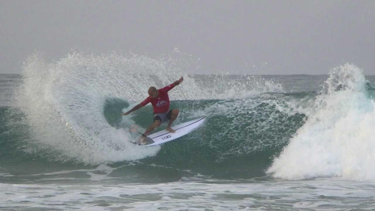 Kelly Slater Quiksilver Pro Gold Coast 2017 Stop Motion - YouTube
