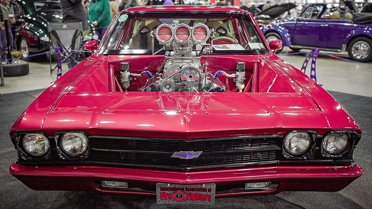 Loud engines straight pipe exhausts leaving the Cavalcade Of Cars ...