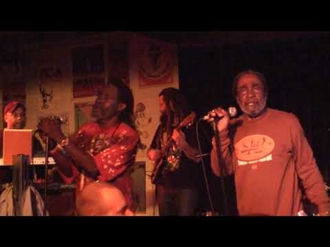 The Wailing Souls 'Picky Picky Head' Ashkenaz Berkeley October 16 2009 ...