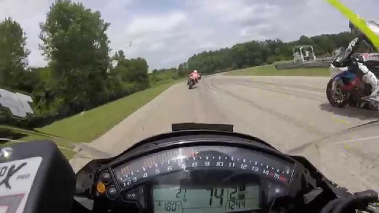 July 18th, 2015 Blackhawk Farms Raceway Race3 Unlimited SuperBike CCS ...