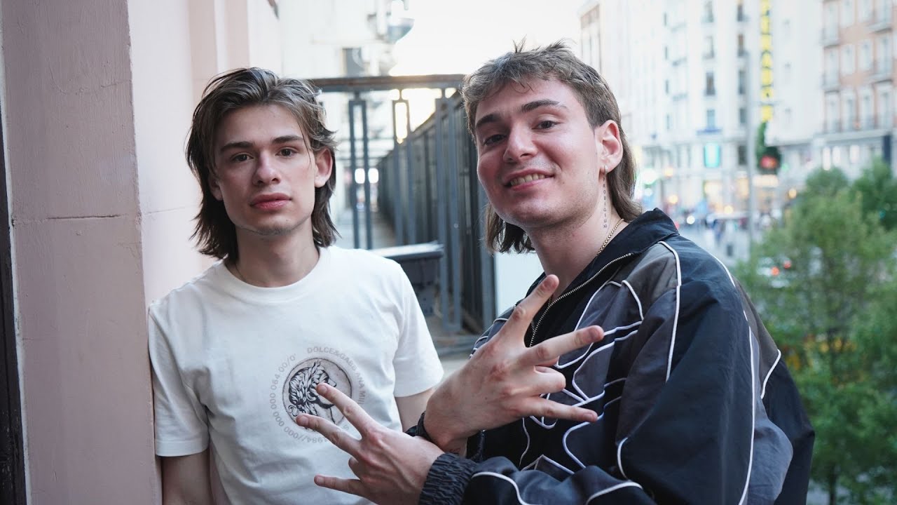 Entrevista a Sebastián y Eugenio Esquivel - YouTube