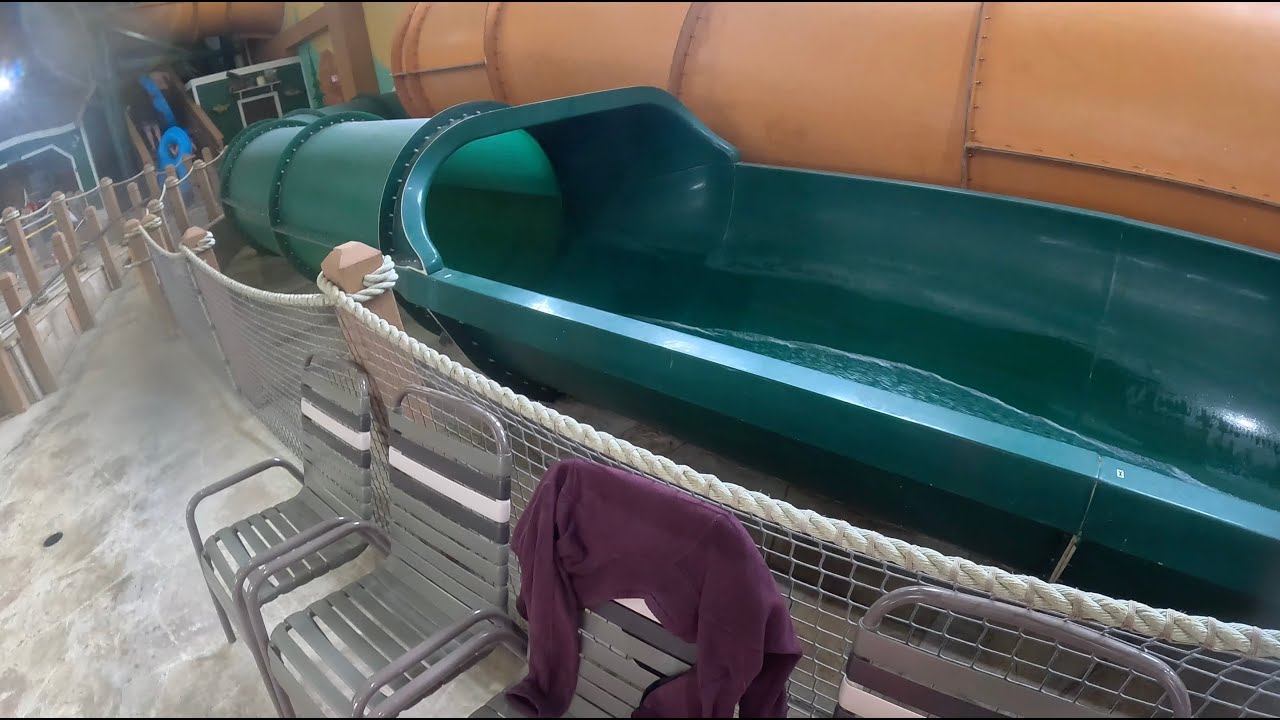 Alberta Falls - Fast Green Tube Slide | Great Wolf Lodge Wisconsin ...