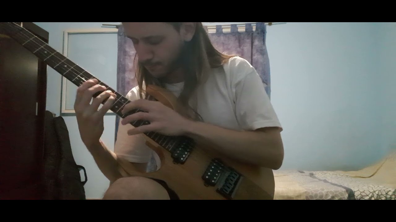 some string skipping arpeggios with tapping - YouTube