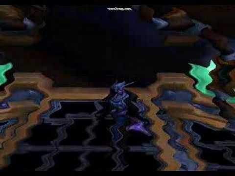 Een domme Night Elf aant reppen