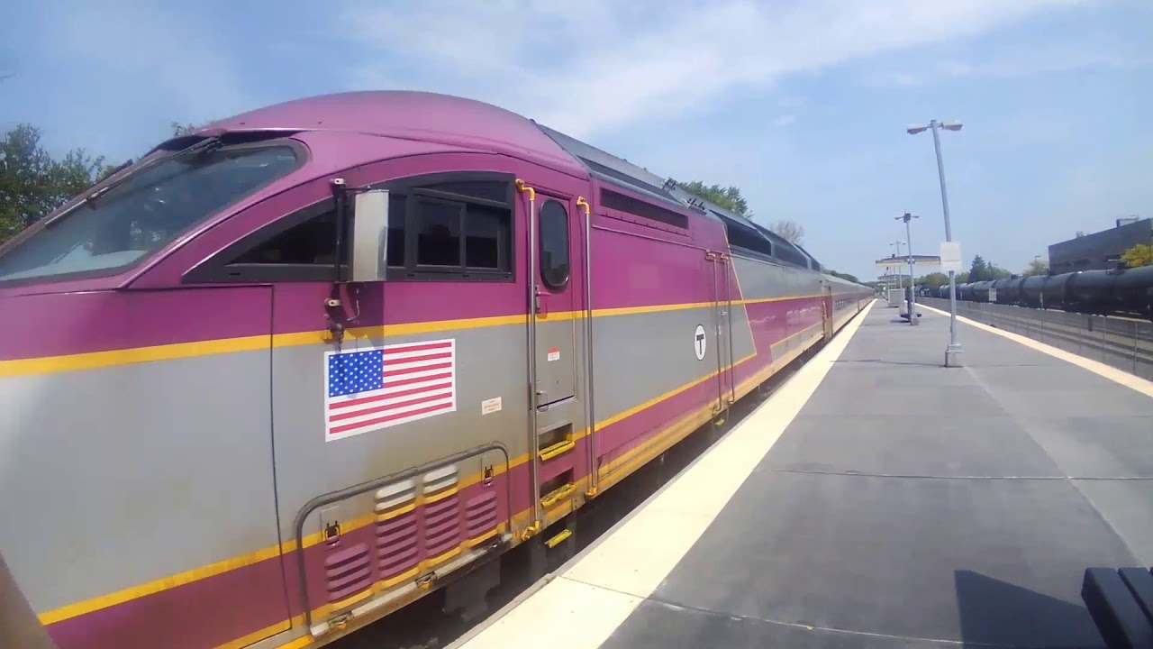 RED LINE, COMMUTER RAIL, AND GP LOCOMOTIVE AT BRAINTREE MBTA - YouTube
